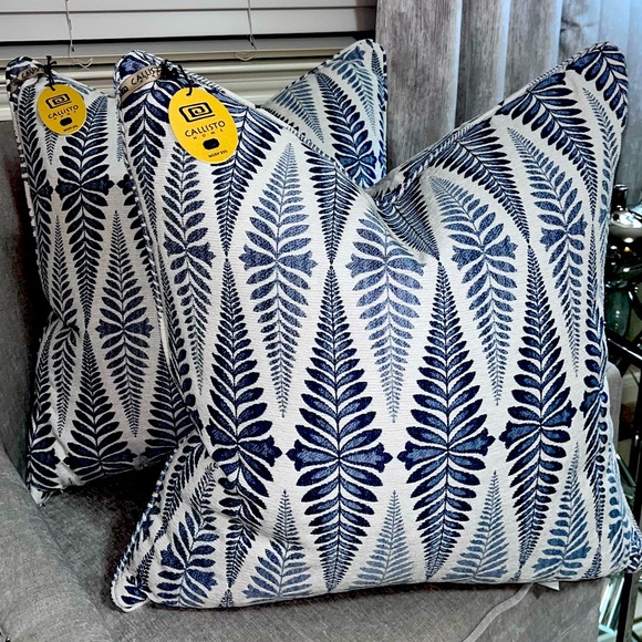 Callisto Home | Accents | Nwt Callisto Homedecorative Throw Pillowsread ...